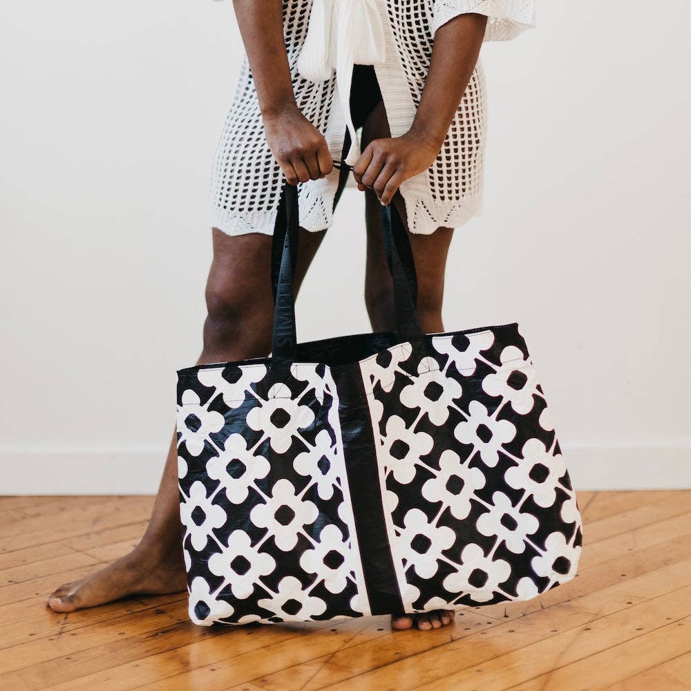 Large Kona Cove Beach Shoulder Tote Bag – Abundantly Blessed